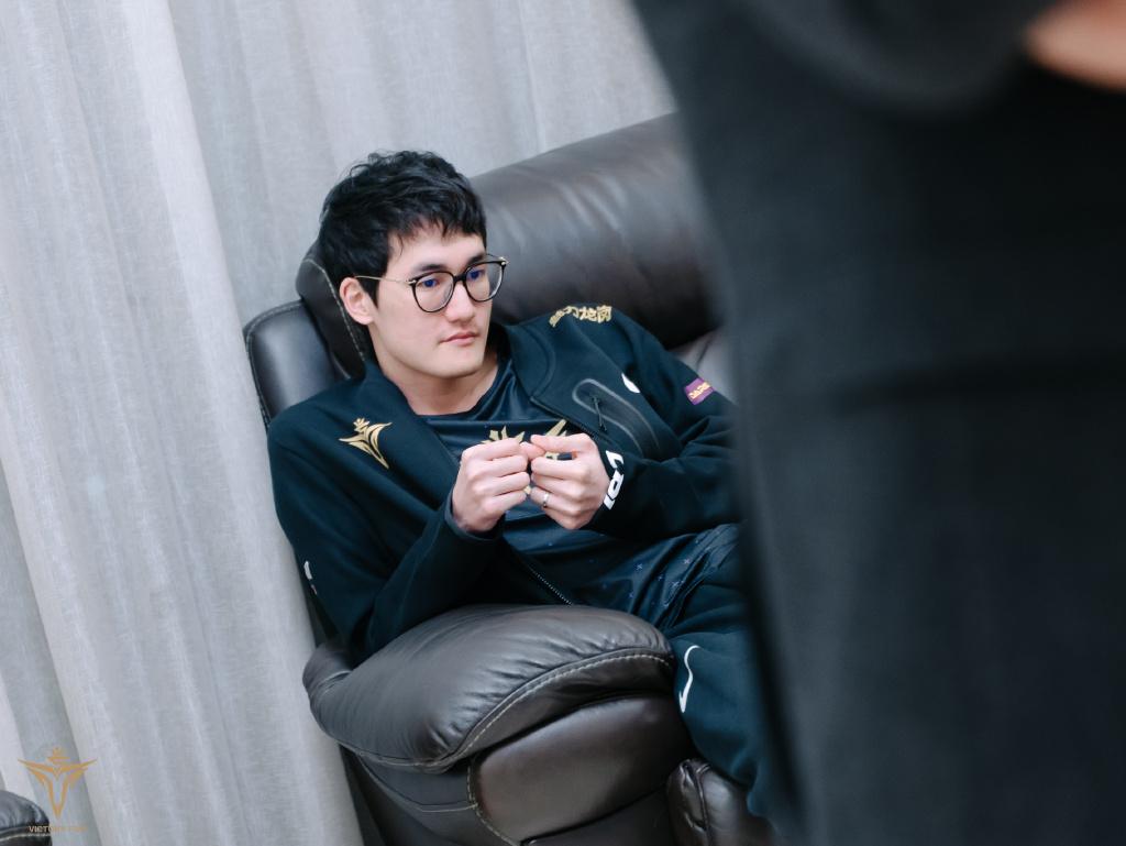 LOL：Rookie葬送好局，V5暴露巨大缺陷，不解决世界赛没戏！ - 知乎