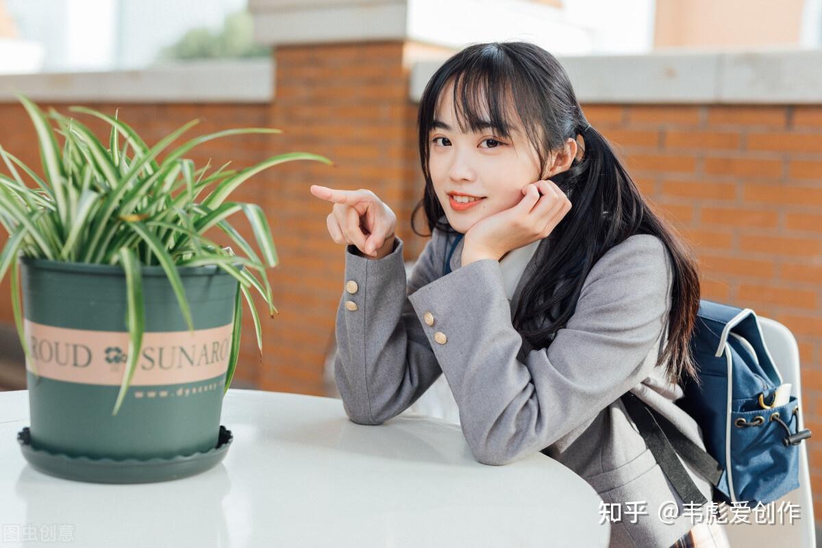 如何快速吸引女生呢？ 知乎