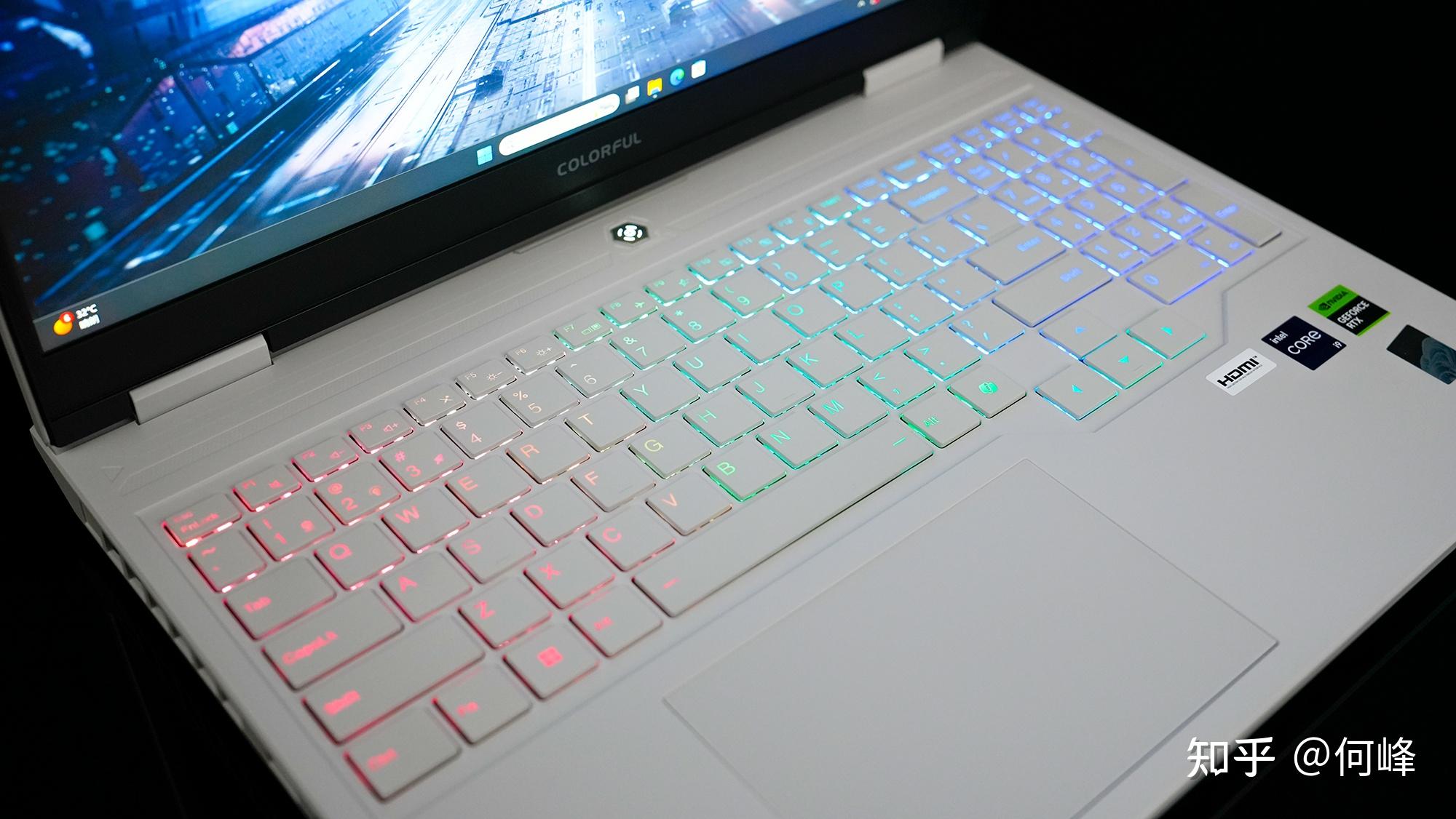 RTX 50系显卡性能拉满，七彩虹隐星G16 Pro上手实测！