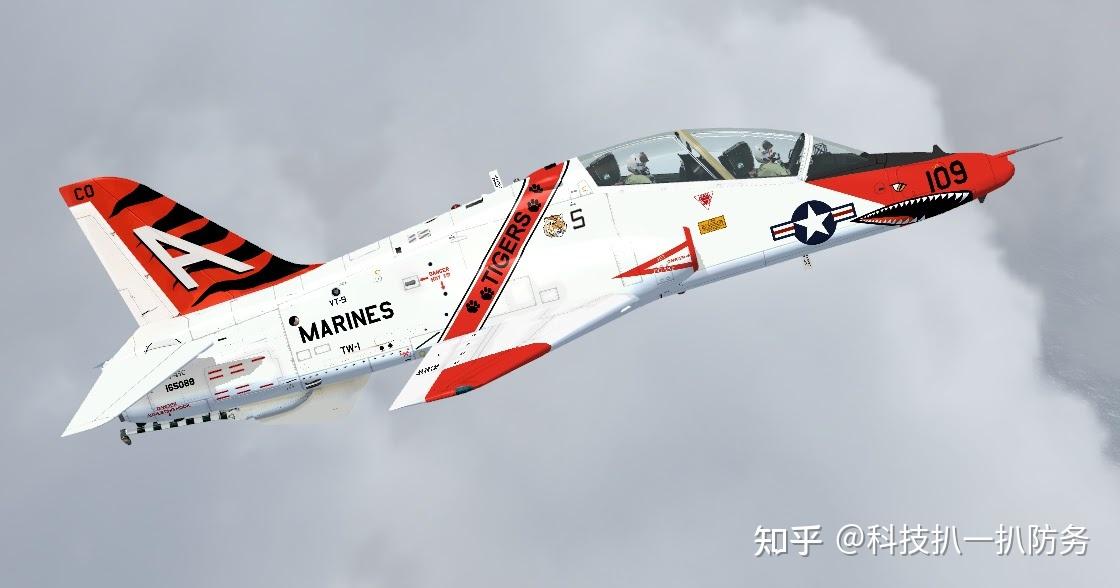 美军T45教练机，由波音等公司研发，担负舰载飞行员培养重任！ - 知乎