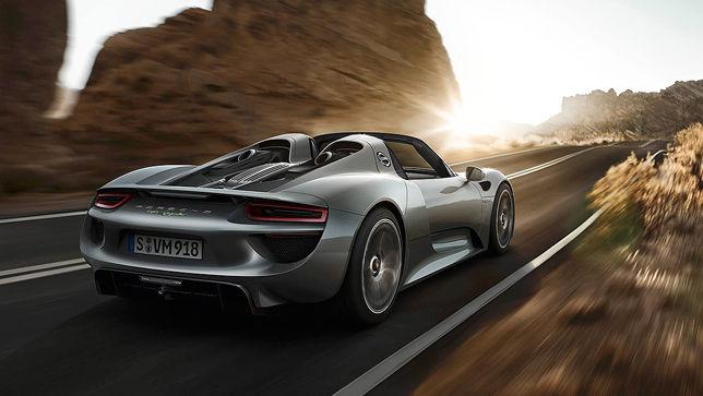 三大神车：918/p1/La Ferrari - 知乎