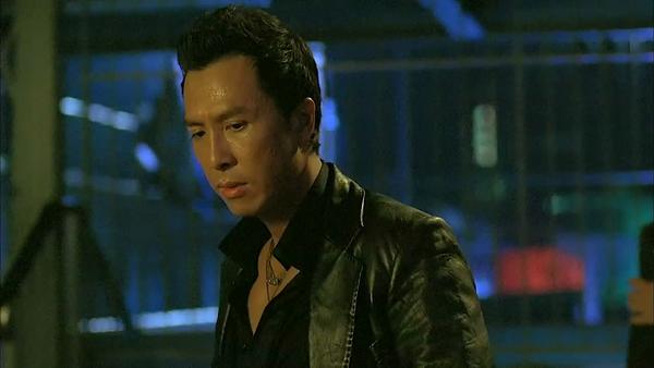 杀破狼中吴京与甄子丹的经典巷战 - 知乎