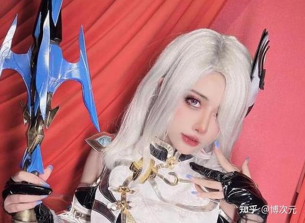 byoru最新cos合集及个人资料 - 知乎