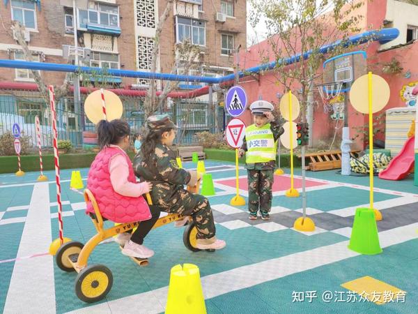 交通安全从娃娃抓起——大福圆幼儿园交通安全主题活动 知乎