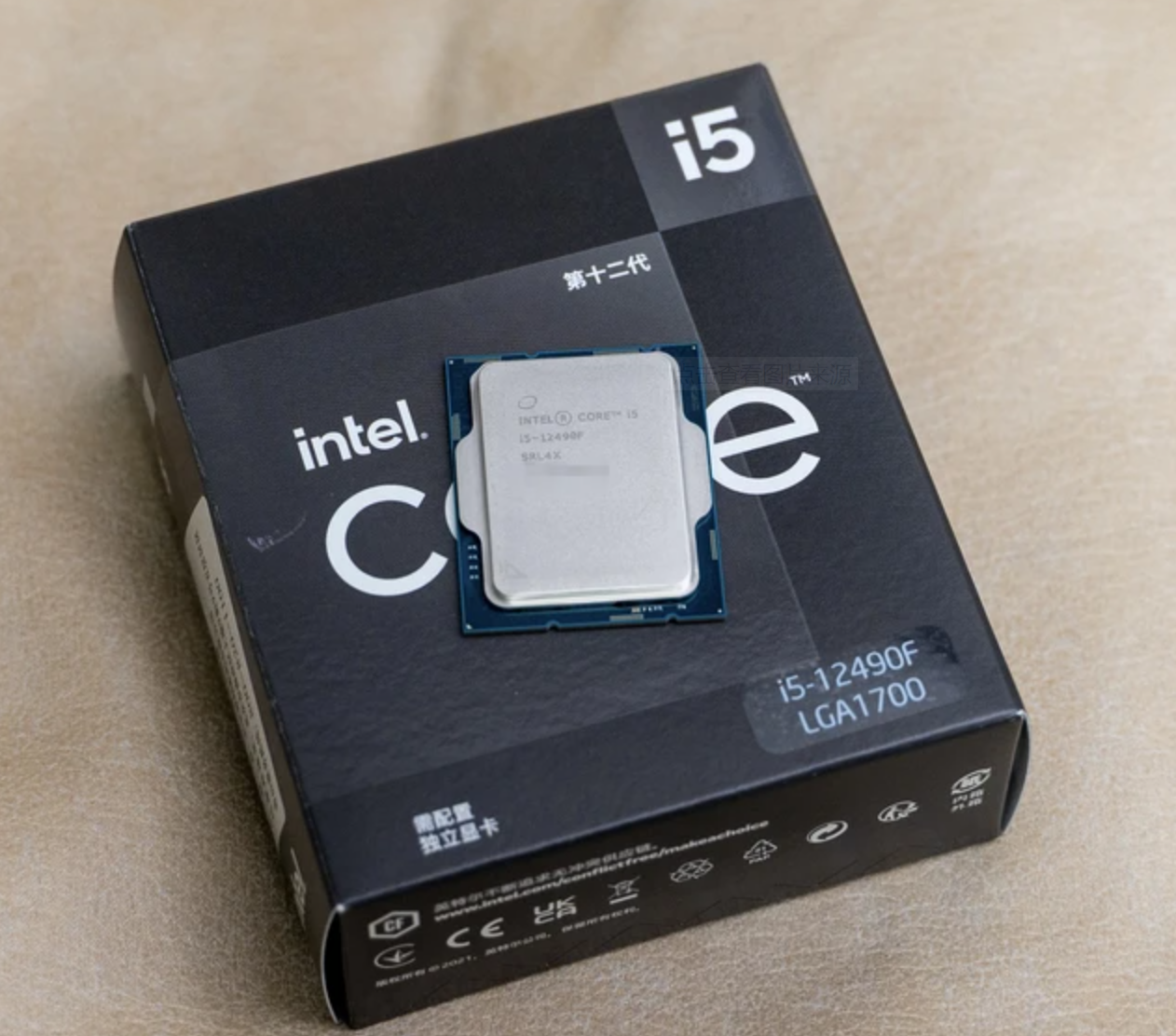 Intel i5-12490F vs AMD R5 7500F，装机到底选哪个？