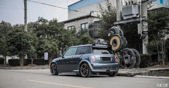 全球限量2000台，国内也仅有3台的MINI R53 GP1 - 知乎