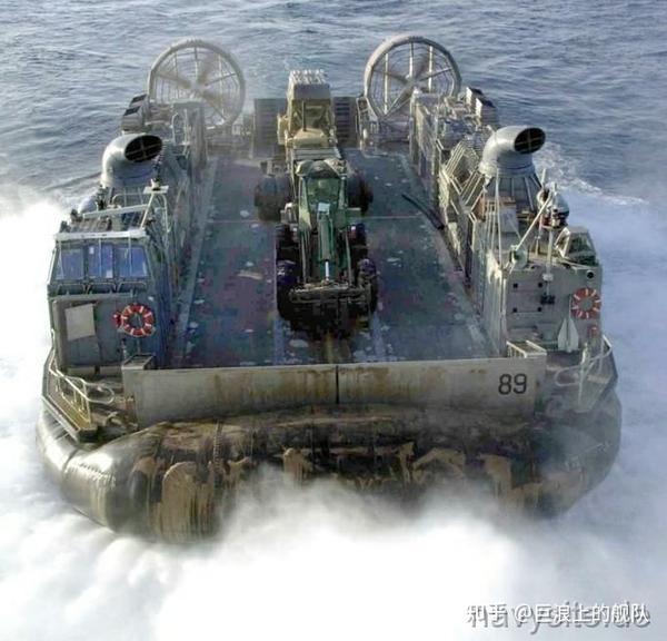 美国 LCAC 气垫登陆艇 - 知乎