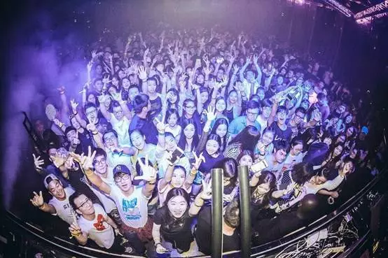 中国CLUB现状：国际大牌都敢轰下台 - 知乎