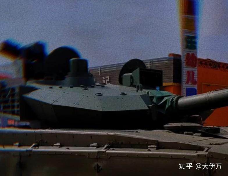 T-72车体顶着VT-4炮塔，中国包头市街头的“缝合怪”在憋什么大招？ - 知乎