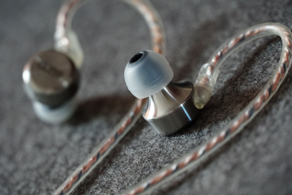 各种钢 罕见150欧 难推却超高解析 好听的RHA CL750评测 - 知乎