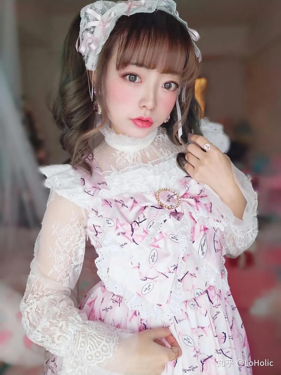 华丽度UPUP！Lolita进阶之路——发型、首饰、小物的搭配技巧~ - 知乎