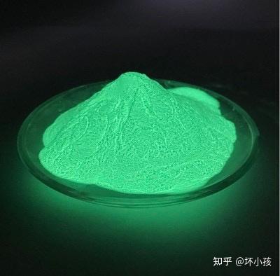 如何正确使用夜光粉？夜光粉四大使用禁忌 - 知乎