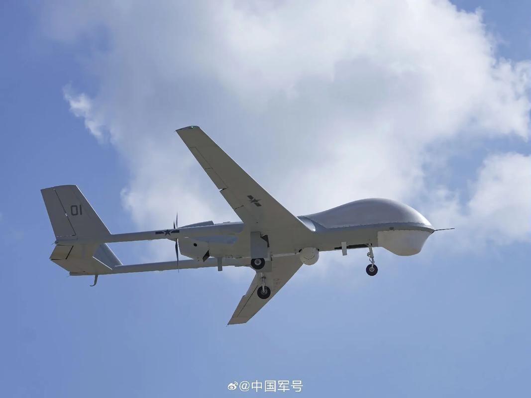 中国军队BZK-005侦查型无人机抵近围观美军航母到底什么来头？ - 知乎