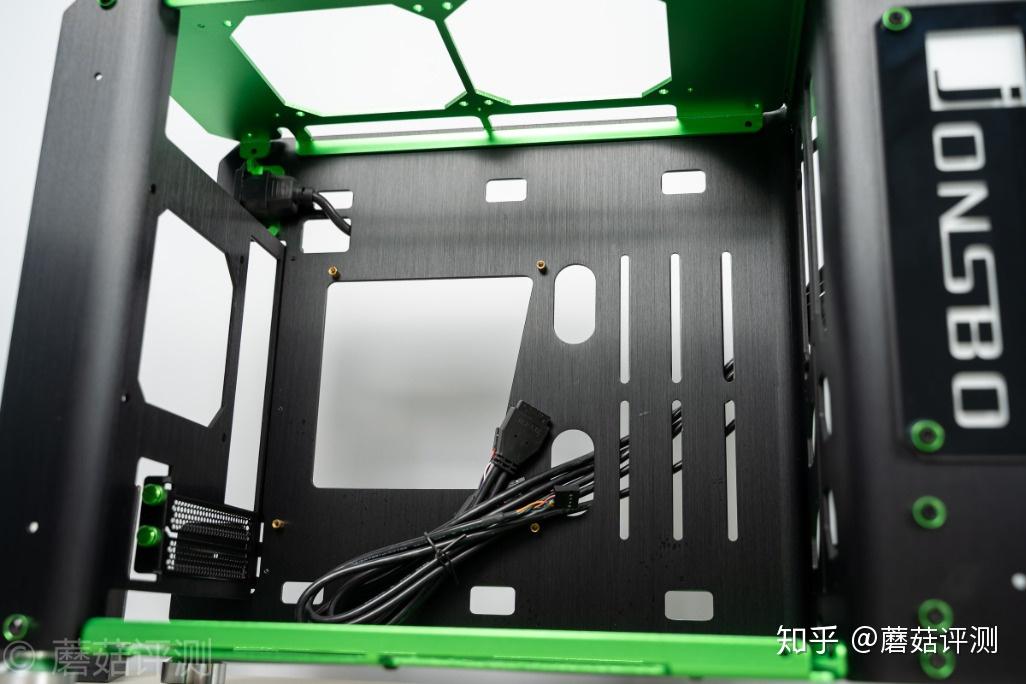 爱她，就给她装一台原谅色主体的电脑！乔思伯MOD1-MINI ITX机箱 评测 - 知乎