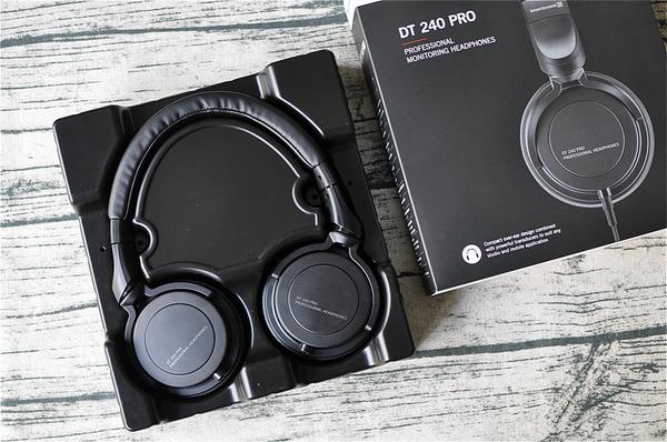 拜亚动力DT240 PRO评测，最具亲和力的监听级耳机之一 - 知乎