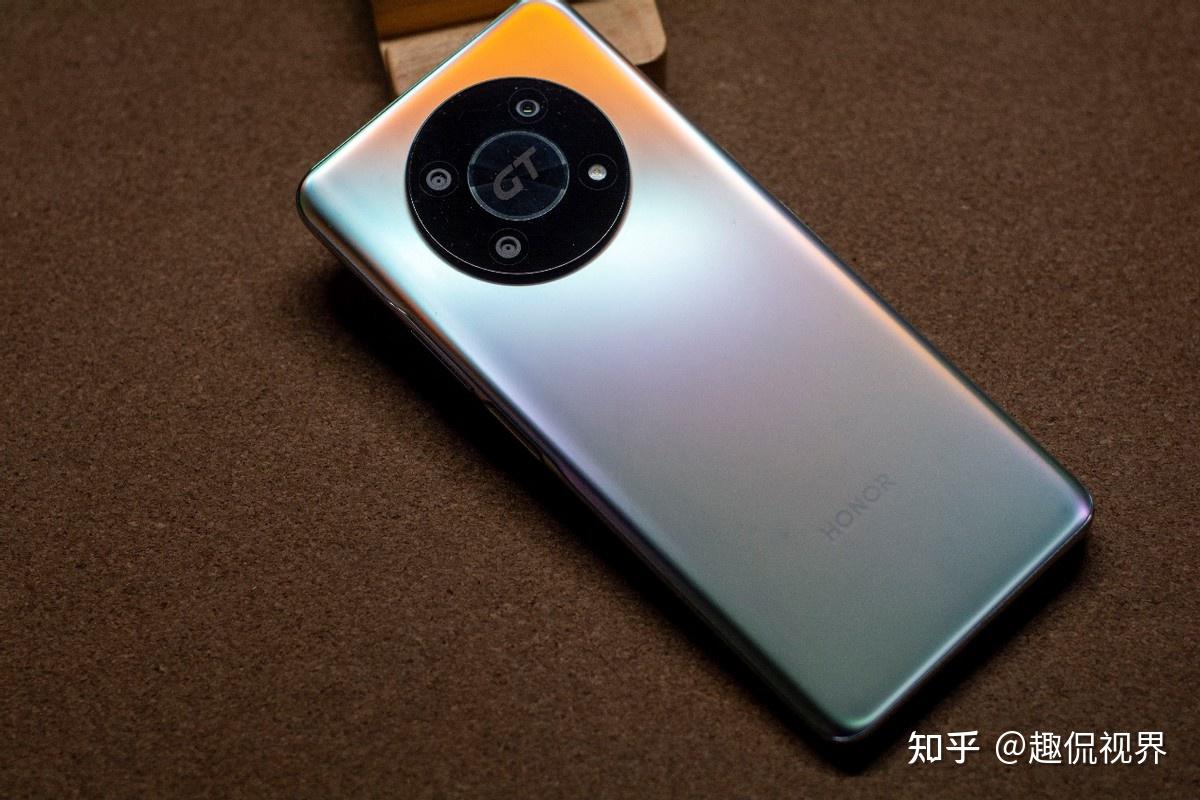 2000原档旗舰手机？还是新机这能信？荣耀X40GT 豪华堆料的电竞机 - 知乎