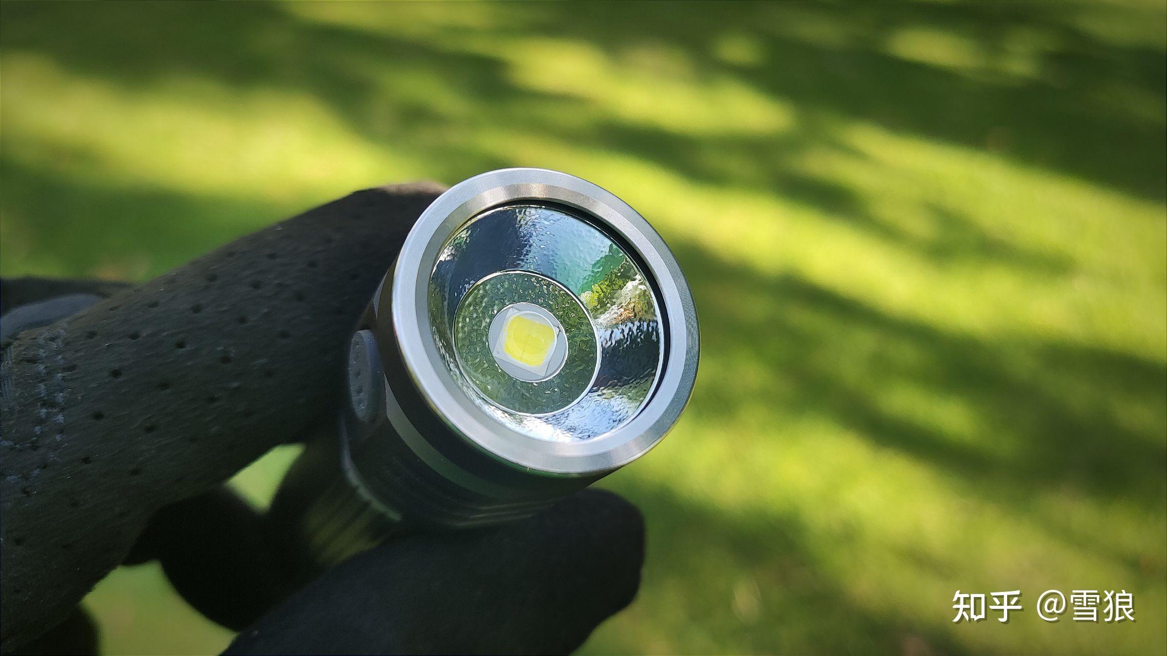 麻雀虽小，五脏俱全——在路上最小18650手电M4K上手体验 - 知乎