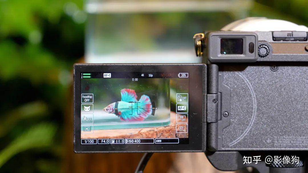 α7C II/α7CR 闭眼入还是再等等？索尼新机新镜参数对比&上手体验 - 知乎