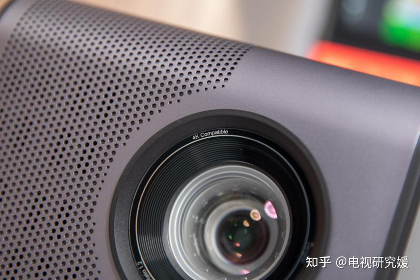 真实评测：五千价位投影仪哪款好？对比完当贝F5和坚果J10S告诉你答案 - 知乎