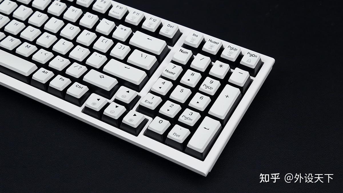 黑峡谷（Hyeku）X4无线双模机械键盘评测：新配列，新选择