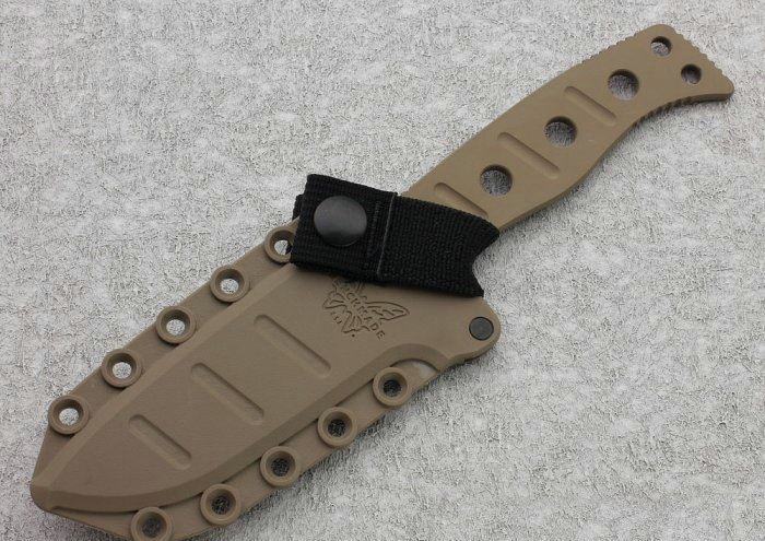 【品鉴】BENCHMADE 美国蝴蝶375SN ADAMAS双刃战术直刀 - 知乎