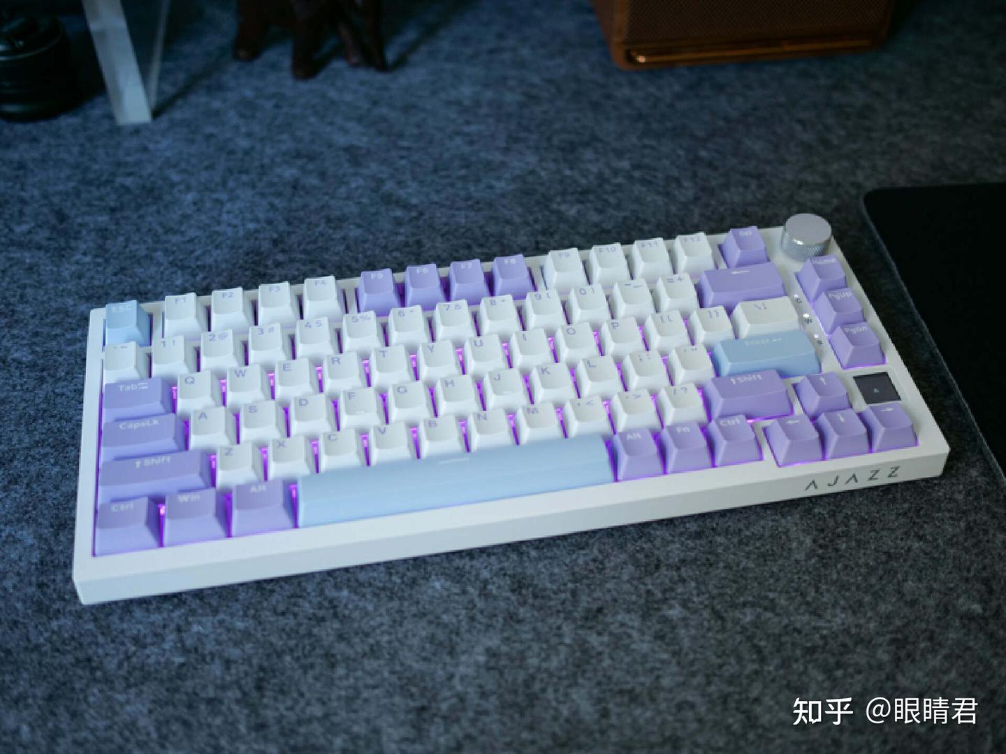不要太卷！满配三模键盘只要199，黑爵AK820 Pro详解 - 知乎