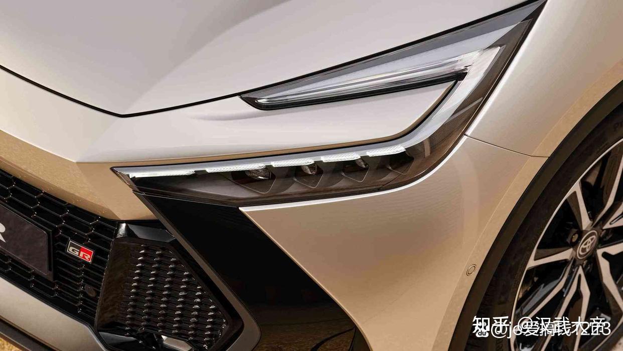 2024款丰田C-HR首次亮相PHEV - 知乎