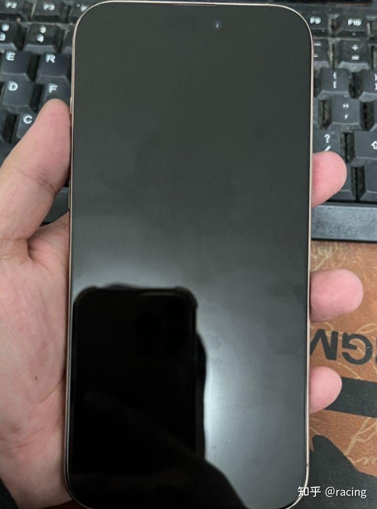 网友5600买美版有锁iPhone16Pro Max！价格便宜，缺点多！ - 知乎