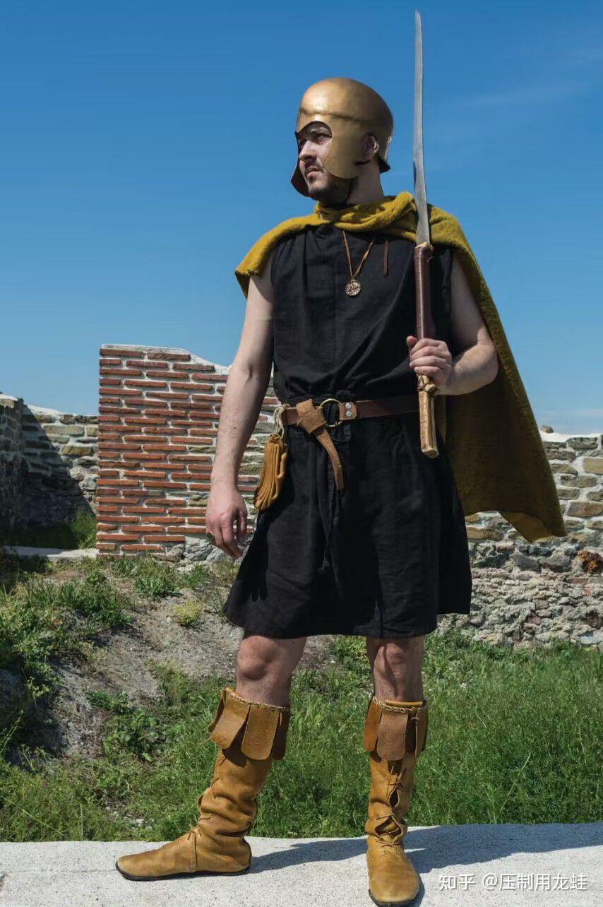 罗马2全战兵种介绍——脱笼狂兽，不忠之刃 奥德里西亚王国的色雷斯步兵 - 知乎