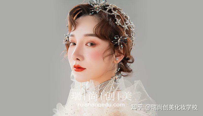 男生可以学化妆吗?男生学化妆有前途吗? 知乎