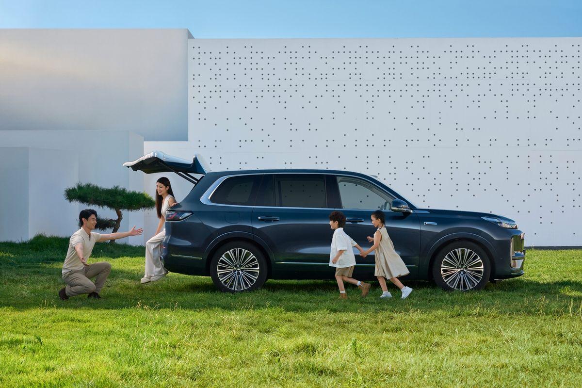 19.38万起，吉利银河M9来了：理想问界的舒适区被打破 - 知乎