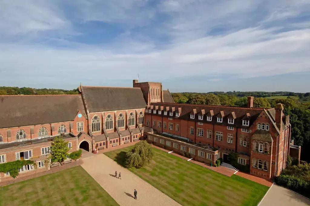 Ardingly College | 英国IB成绩排名前十的学校之一 - 知乎