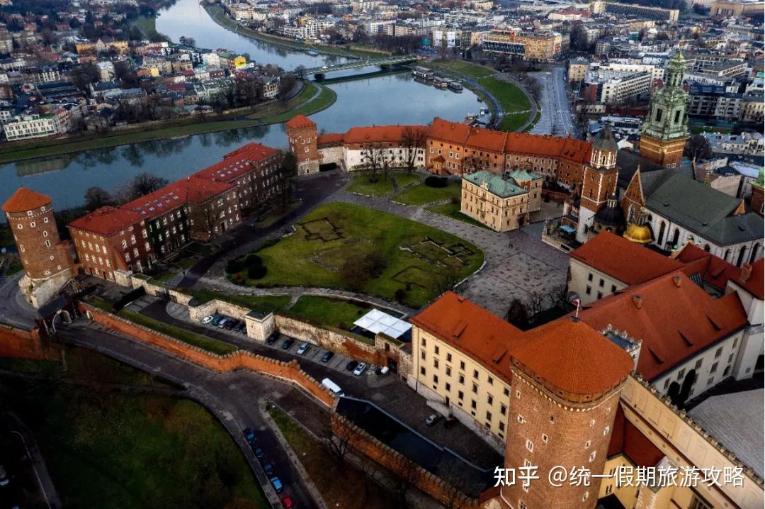 东欧旅游的最佳时间 东欧旅游国家推荐 东欧最值得去的5个国家 东欧旅游签证需要什么材料 奥地利匈牙利波兰捷克斯洛伐克五国13日游 - 知乎