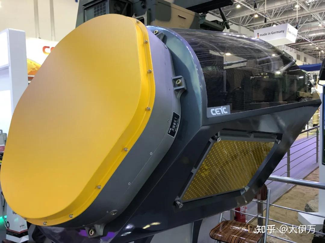 中国歼-16亮相俄罗斯，大战苏-30SM！实力说话：这对“老冤家”，谁才是王者？ - 知乎