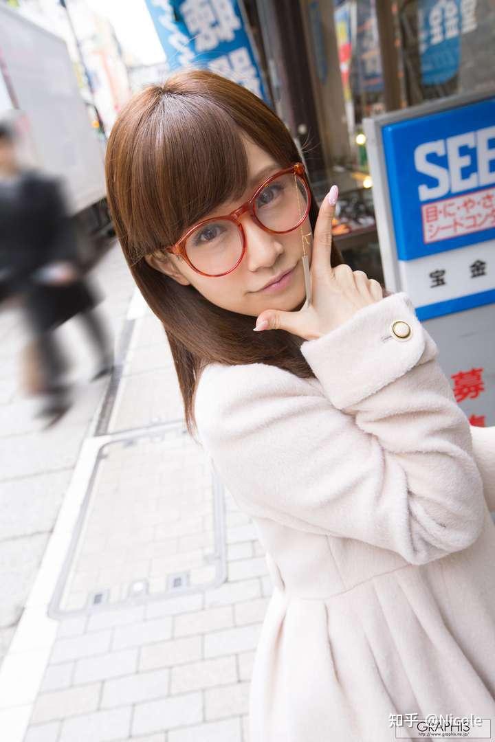 Graphis Collections日本女星写真套图 【1118套+46.9GB】 - 知乎