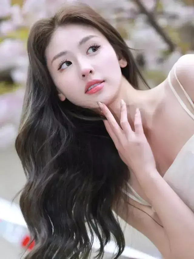 国内辣妹 媛媛酱sayuki 动人写真 - 知乎