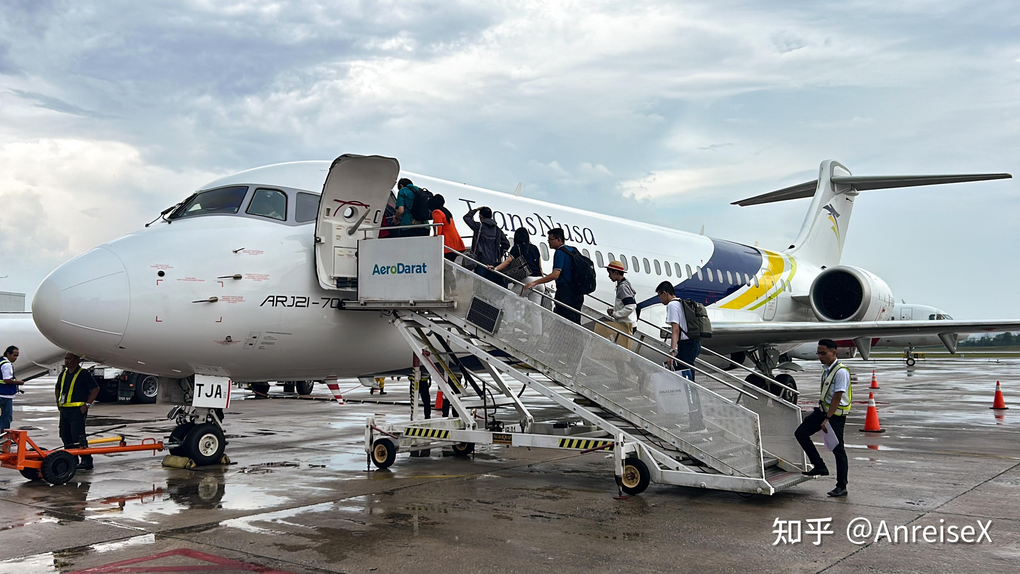 在海外搭乘国产飞机是什么体验？印尼翎亚航空ARJ21新山-雅加达航线体验记 - 知乎