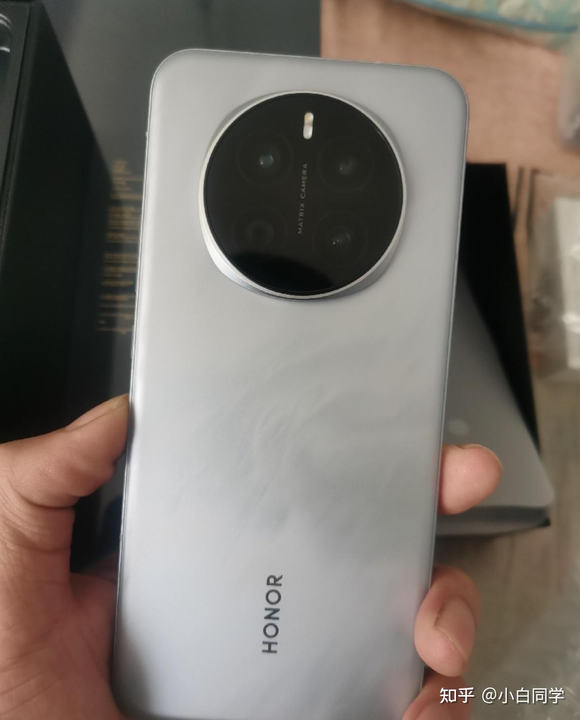 华为mate70和荣耀magic7该怎么选？谁更有性价比？看完就懂了 - 知乎