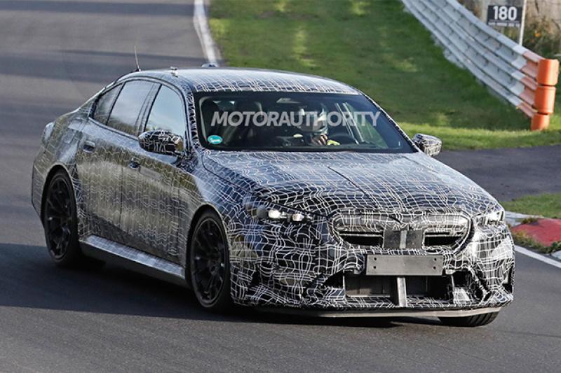 【全新宝马M5最新谍照 或将于2024年亮相】 - 知乎
