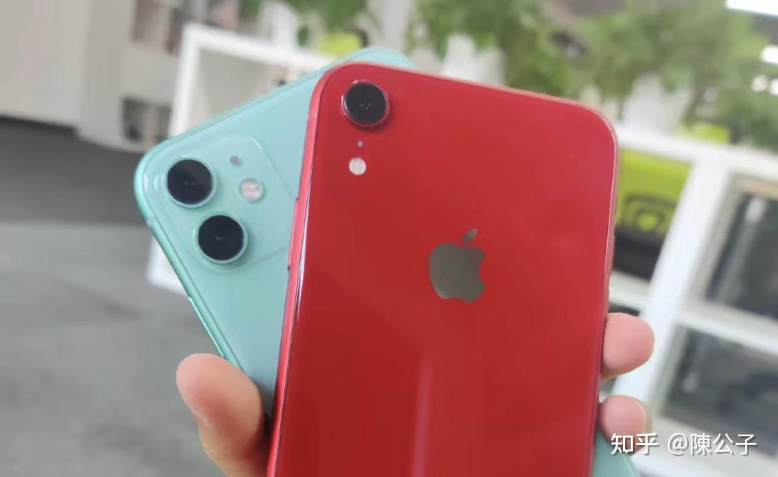 iPhone 11和iPhone XR区别在哪里？苹果11和苹果XR哪个更值得买？ - 知乎