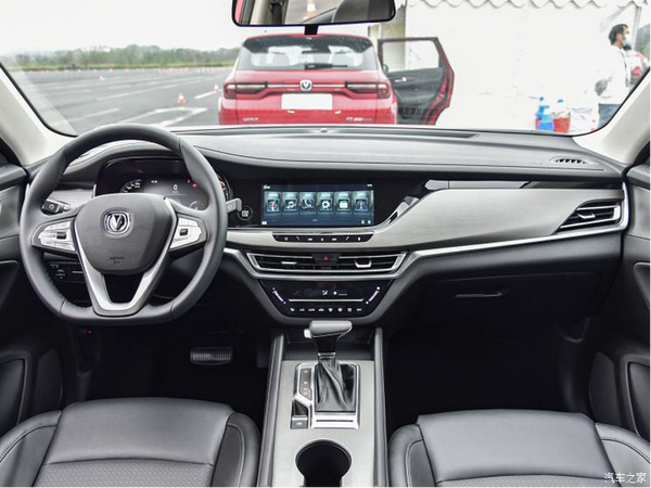 长安CS35PLUS百万版6.99万起售 - 知乎