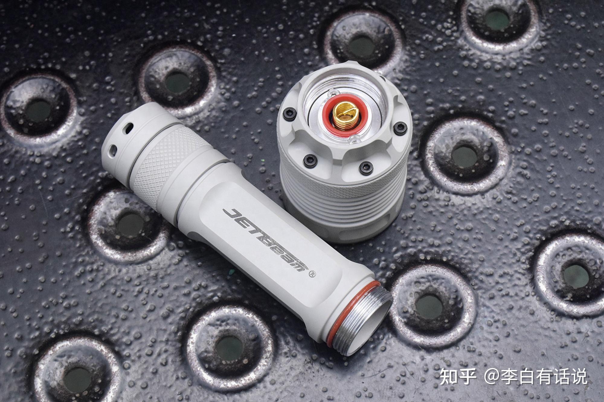 怎一个帅气了得！JETBEAM杰特明M37战术手电体验 - 知乎