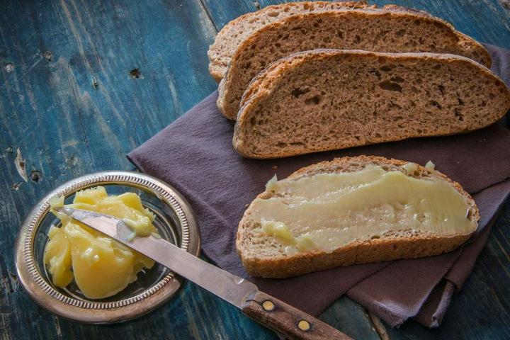 【Day 10每日谚语】Know on Which Side Bread is Buttered - 知乎