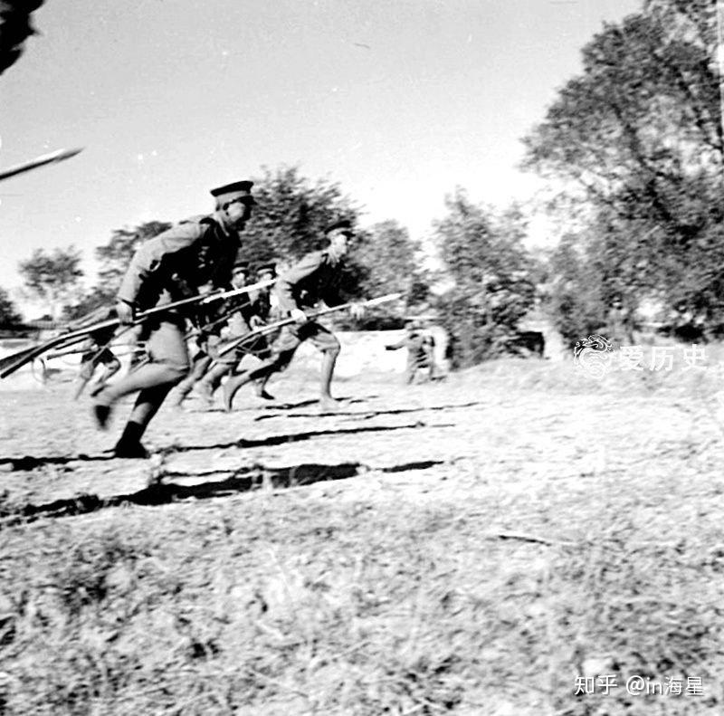 【科普】“洋气”但却真实的伪军——华北治安军的西式军服 - 知乎