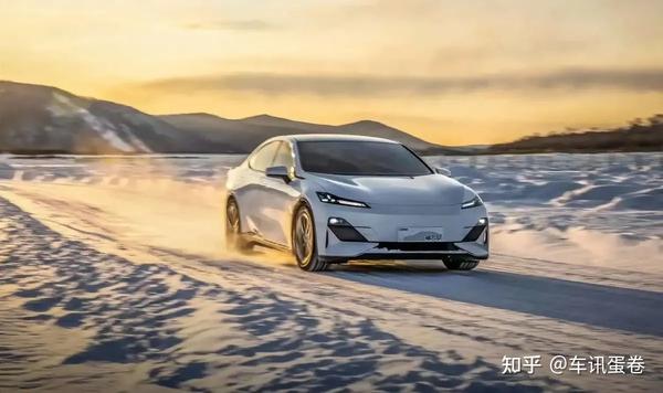 长安全新纯电轿车C385，颜值拉满，纯电版续航515km - 知乎