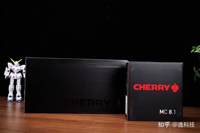CHERRY 旗舰套装分享，MX8.2 +MC8.1你不得不入的电竞外设！