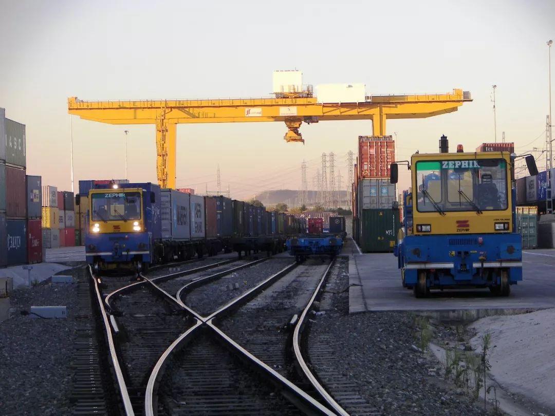 海丝港口行丨海铁联运让它无缝衔接“一带一路” - 知乎
