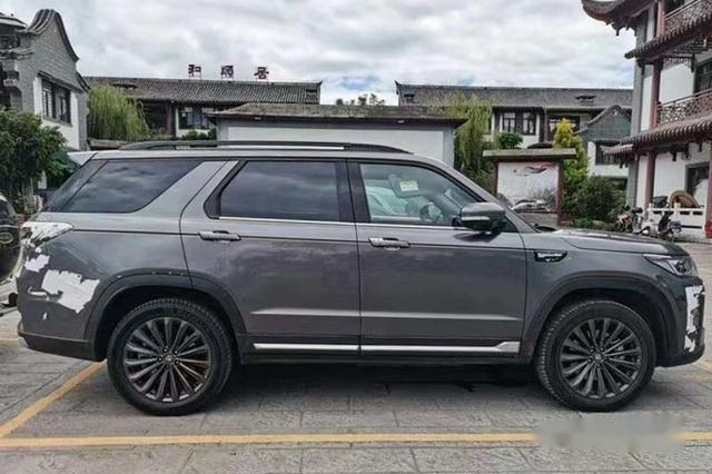 长安新CS95最新实拍！酷似路虎发现 或搭2.0T+8AT - 知乎