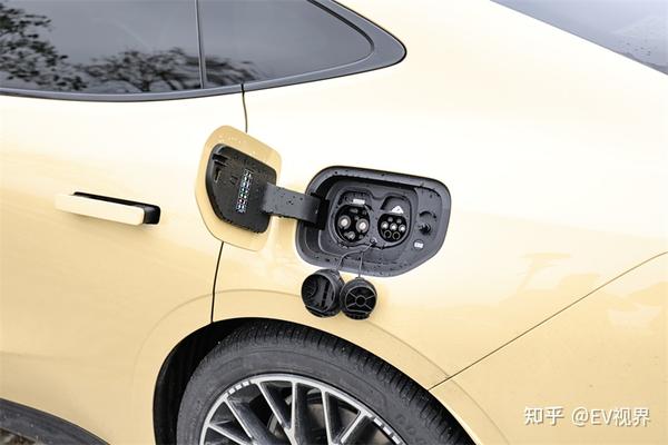 45英寸8K无界屏+3.49s破百，22.88万的银河E8性能版有多能打？ - 知乎