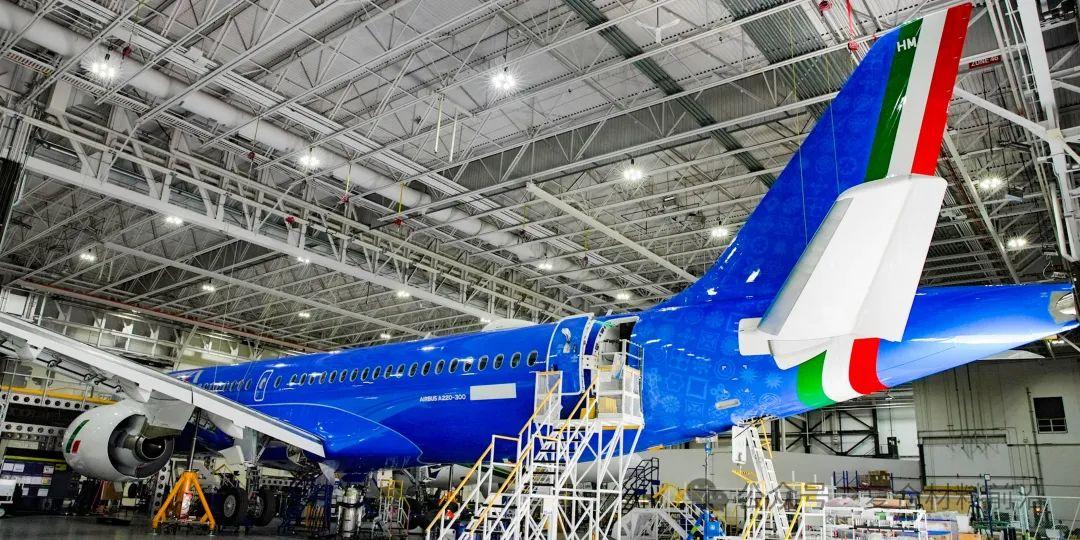 【复合材料前沿】航空航天工业树脂传递模塑(RTM)和真空辅助树脂传递模塑(VARTM)技术详解（一） - 知乎